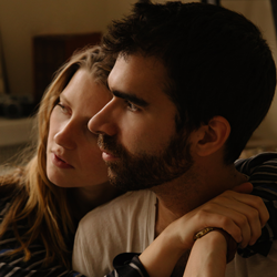 Modern Love Live with Kim Cattrall | 2023 Tribeca Festival | Tribeca